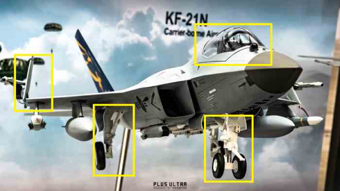 KAI Tampilkan Model Jet Tempur KF-21N, Varian "Boramae" yang Beroperasi dari Kapal Induk