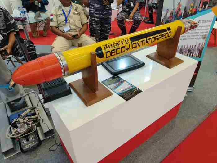 TNI AL Tampilkan Decoy Anti Torpedo, Kecoh Serangan Torpedo dengan ...