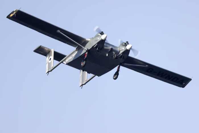 AL Inggris Sukses Uji Pengoperasian Perdana Drone Kargo Twin Engine di ...