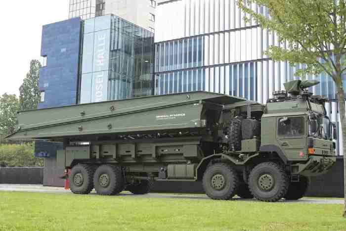 General Dynamics dan Rheinmetall MAN Pamerkan 'Truk Jembatan' HX2 8x8 ...