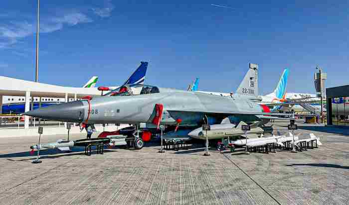 Dubai Airshow 2023: JF-17 Thunder Block III dan LCA Tejas untuk Pertama ...