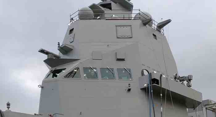 Leonardo Kronos Dual Band - Radar Pertama dengan Antena Sudut Tetap di ...